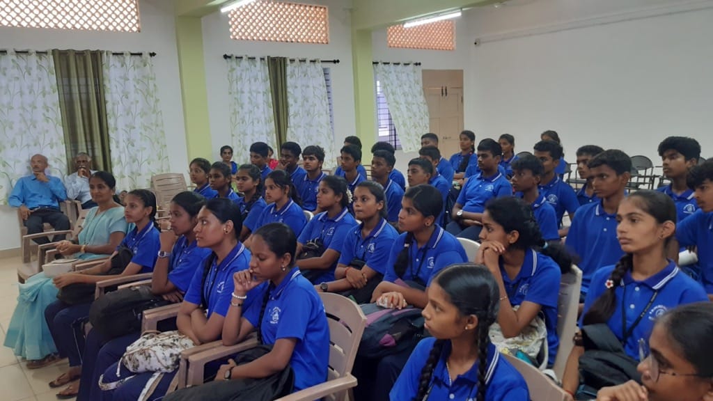 Student Visits From Nearby High Schools and PU Colleges - Dr. TMA Pai ...
